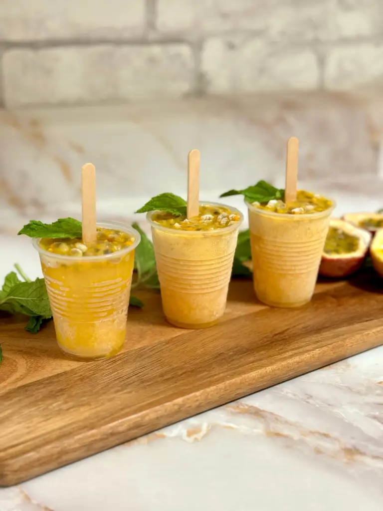 Limber de Parcha (Passion Fruit Ice Pops) - Made with Sazón